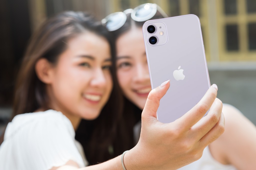 iPhone 11 จำนวน 100 เครื่อง ซื้อคอนโดฯ โครงการไหนได้บ้าง | DDproperty.com