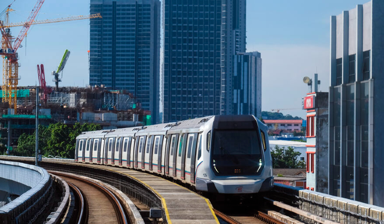 4 Pros And Cons Of Buying A Property Near LRT And MRT Stations